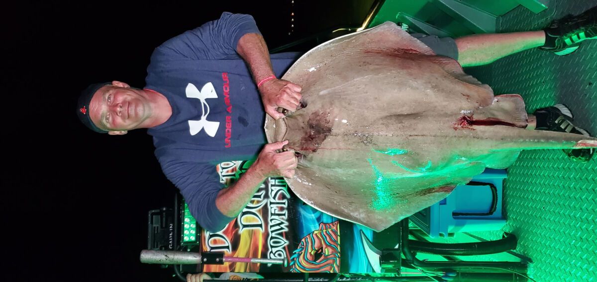 8-Hour Stingray Bowfishing in the Maryland Shallows | Outguided