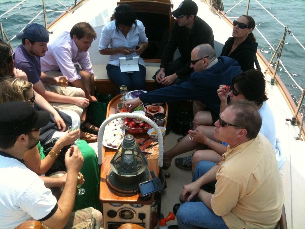 Sail Around with Friends on a 31' Classic Friendship Sloop in Boston ...