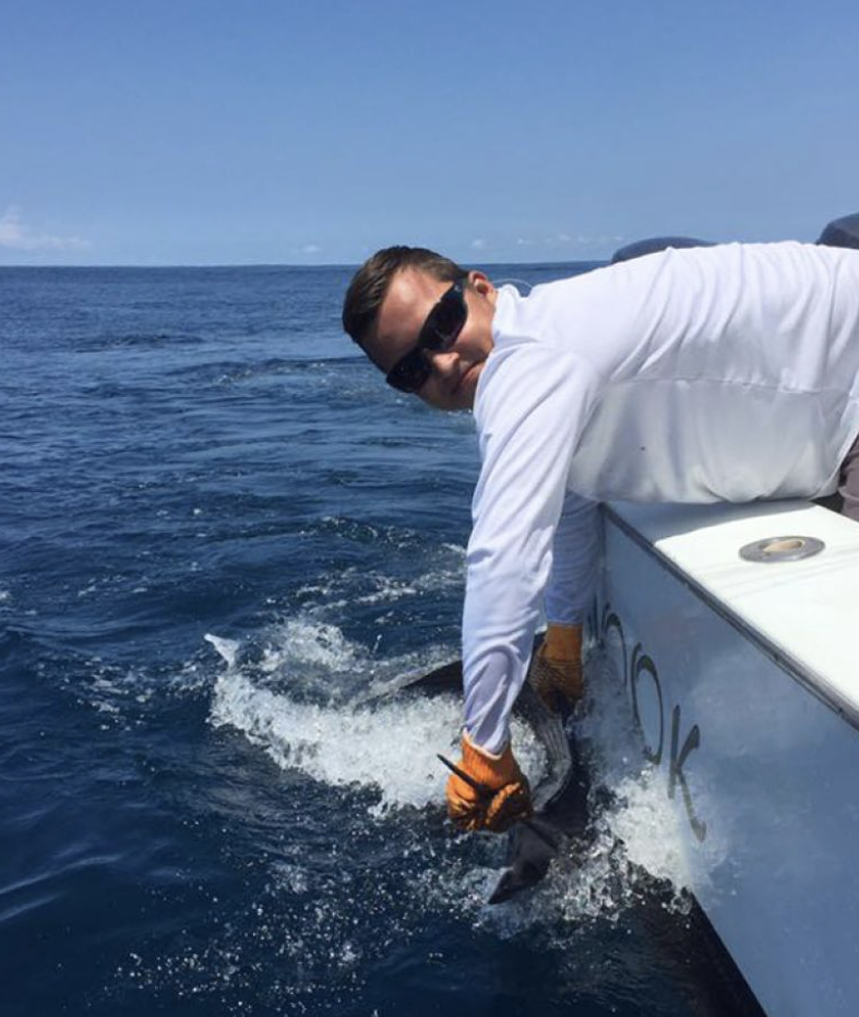 Barrilete Offshore Fishing Charter - Half Day (PM) | Outguided