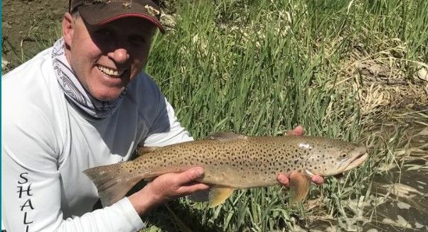 6-Hour Bow River Float through Calgary City | Outguided