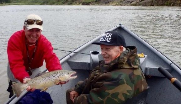 6-Hour Bow River Float through Calgary City | Outguided