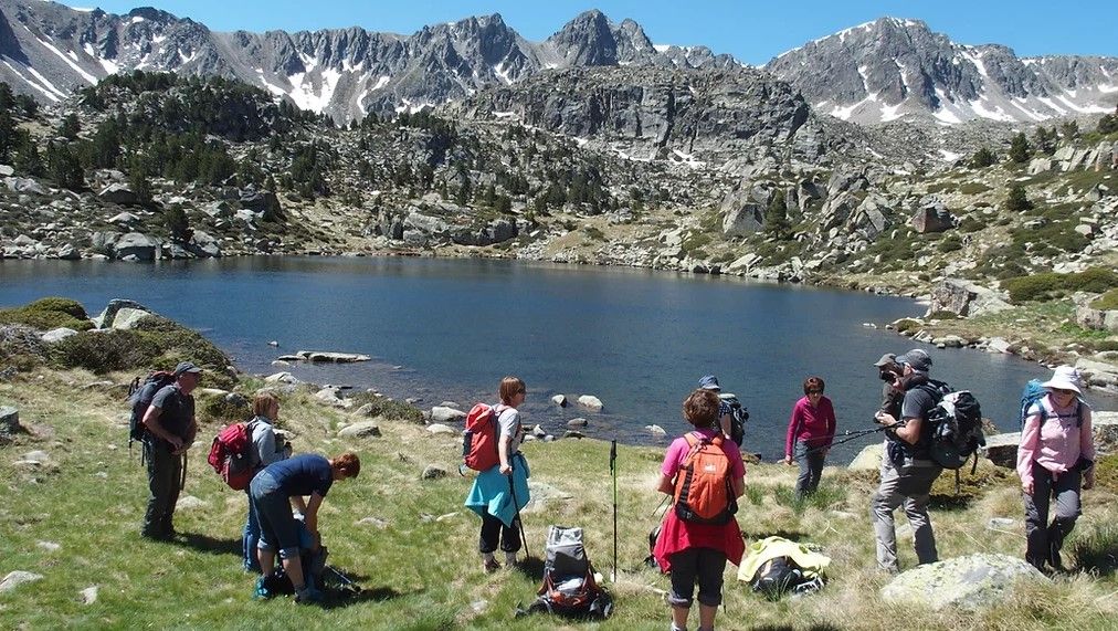 1/2 Day Hiking in the Andorran Pyrenees | Outguided