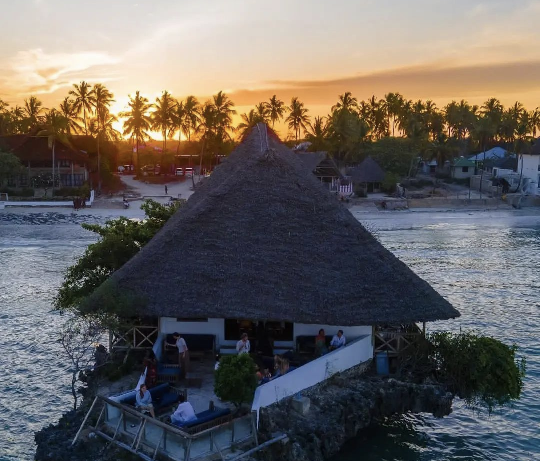 9 DAYS ZANZIBAR HOLIDAY TOUR | ZANZIBAR ISLAND EXCURSIONS | Outguided