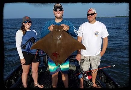 5-Hour Stingray Bowfishing in the Maryland Shallows | Outguided