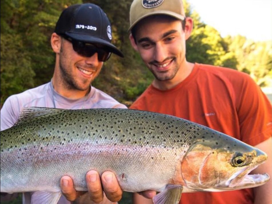 Full-Day Guided Fly-Fishing in the Trinity River | Outguided