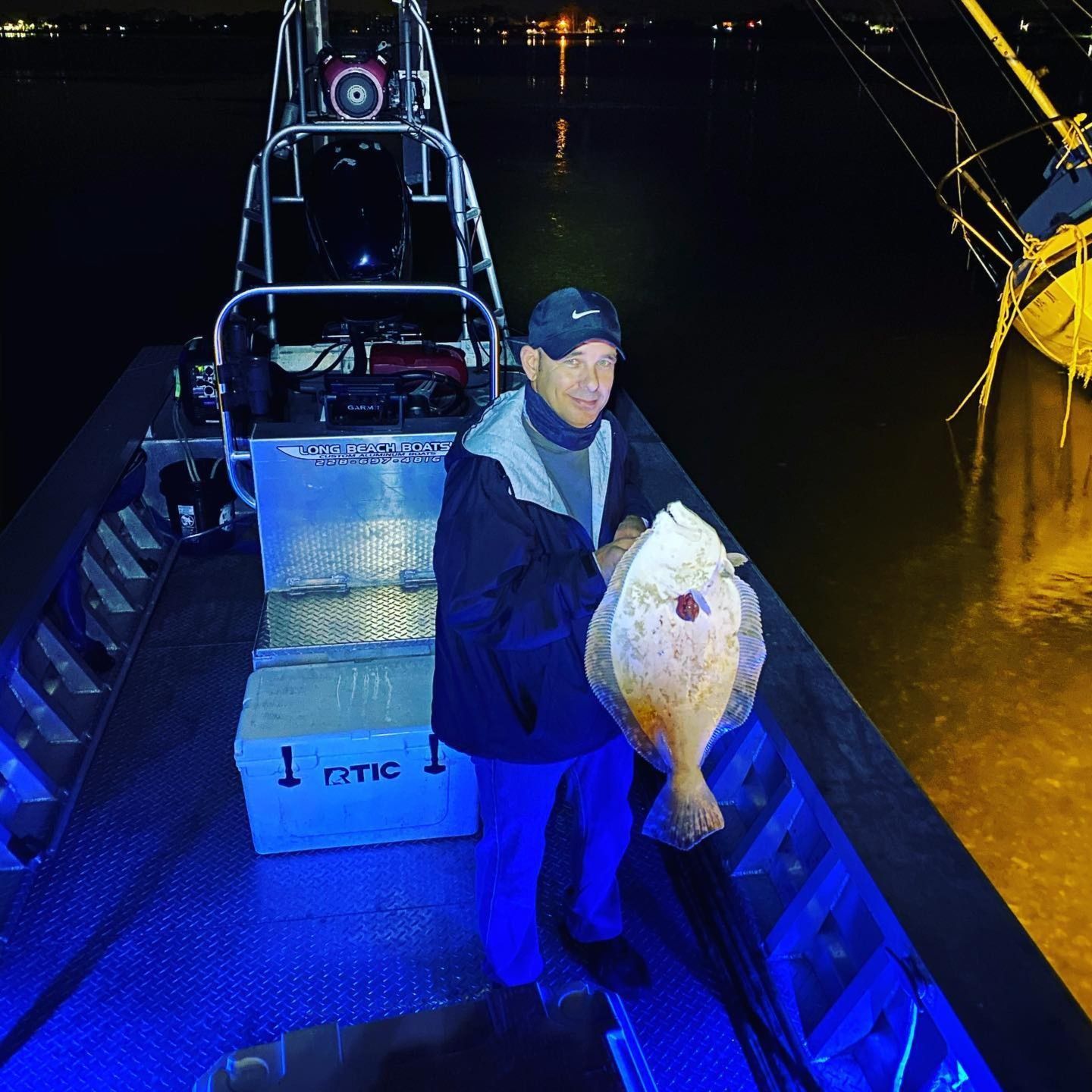 Gigging Charter - Half Day | Outguided